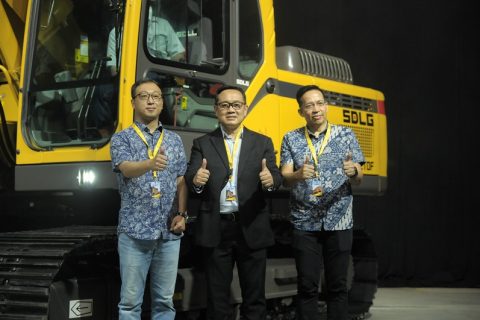 SDLG Luncurkan Dua Model Excavator Baru: E6201F dan E6550F - Informasi Alat Berat