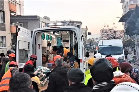 Atan Malik, Jagoan Rental di Riau - Informasi Alat Berat