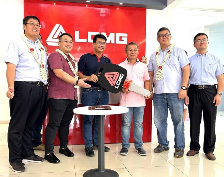 Mitra LGMG Resmikan Kantor Baru di Banjarmasin - Informasi Alat Berat